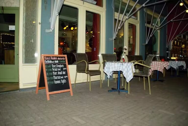 Kim's Kroeg | Café in Tilburg, Noord-Brabant
