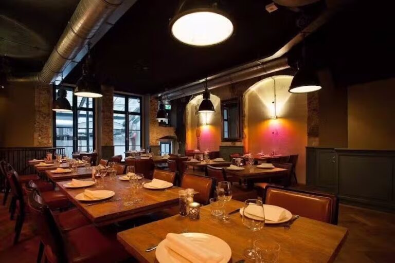 Ubica Utrecht | Restaurant in Binnenstad, Utrecht